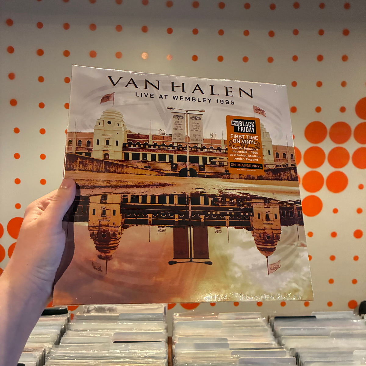 VAN HALEN - LIVE AT WEMBLEY 1995 [RSDBF25] (LP) – 10,000 Hz Records